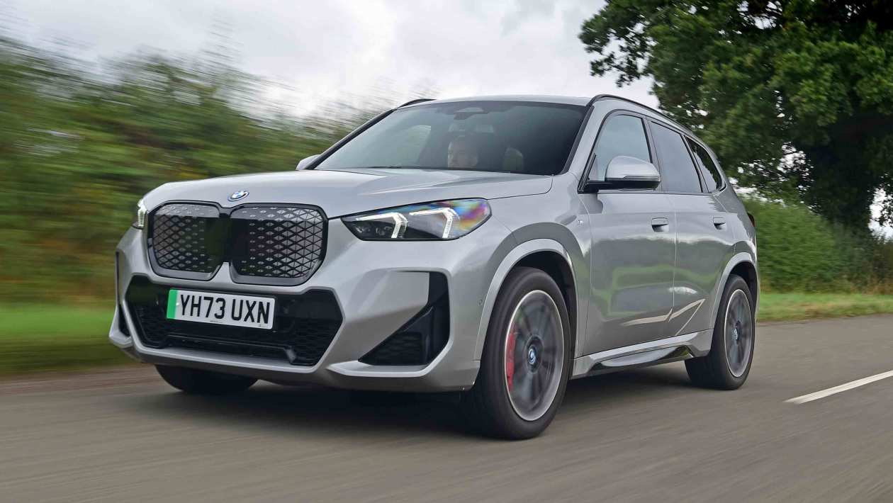 BMW iX1 Electric Estate 230kW xDrive30 Shadow Ed 65kWh 5dr Auto [22kWCh ... BMW iX1 Electric Estate 230kW xDrive30 Shadow Ed 65kWh 5dr Auto [22kWCh ...